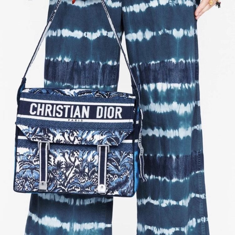 디올 캠프백 – ynhomme